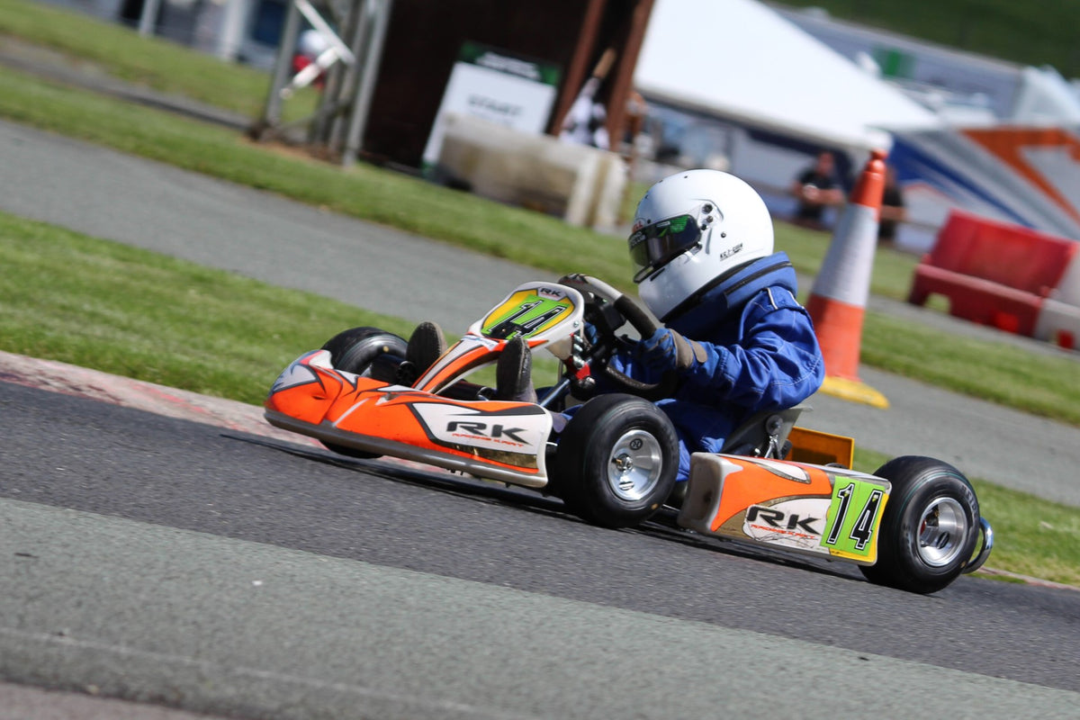 Young karting hotshot to be supported by PMR – Power Maxed Racing